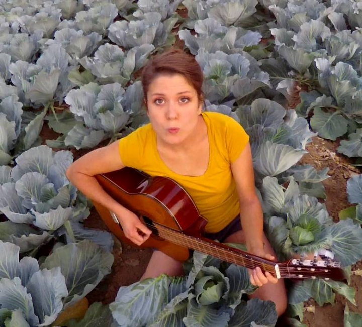 Elena Seeger – Songs am Sonntag – raus-aufs-land.org